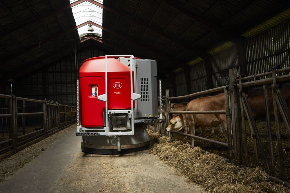 Ny större utfodringsrobot från Lely