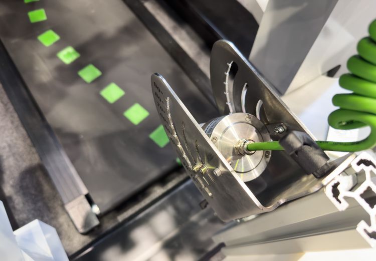 Smart Hitch - Laforges lätta trepunkt med radstyrning
